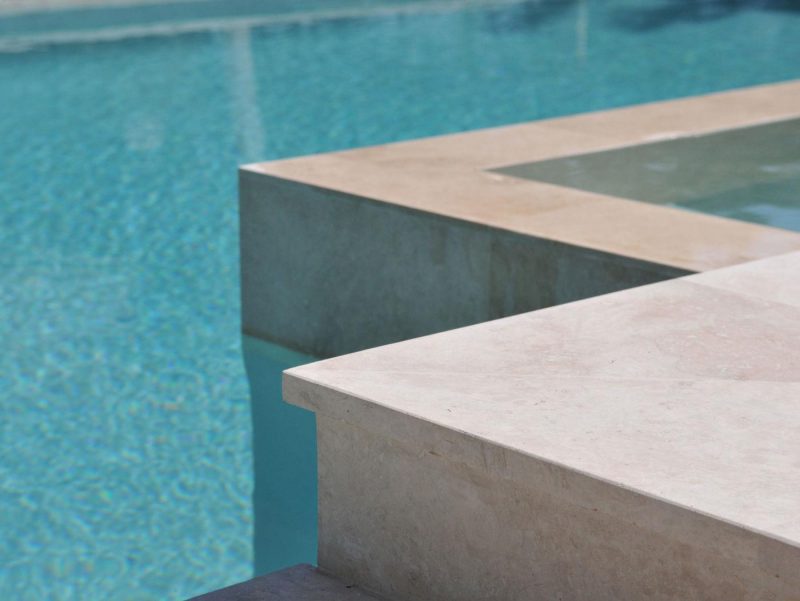 Scala™ travertine floor tiles - Tiles & Pavers